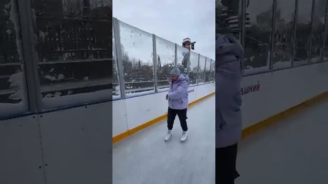 Решили с детьми сходить на коток #коньки#коток#врек#топ