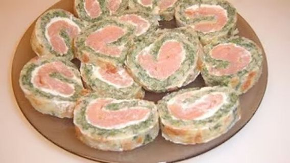 Рулет со шпинатом и красной рыбой. Маринкины творинки. Всем МИРА и Добра!