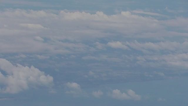 где - то над Индийским океаном по пути в Коломбо.