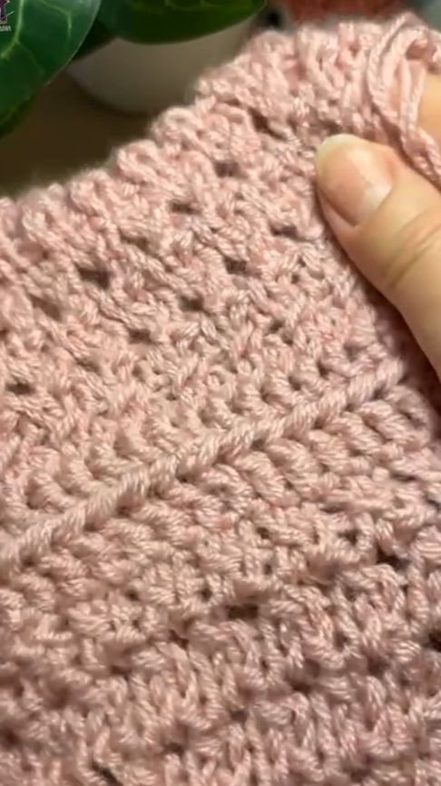 Плечевой шов КРЮЧКОМ - метод с изюминкой