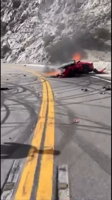 Момент смертельной аварии, в которой погиб разработчик видеоигр Винс Зампелла.