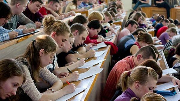 Первокурсникам (Караоке без голоса)