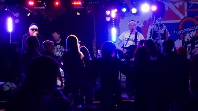 2025-12-27 - Алко-трио «СиНяЯ ГуСеНиЦа» - КорпоративниК в клубе «Big Ben»