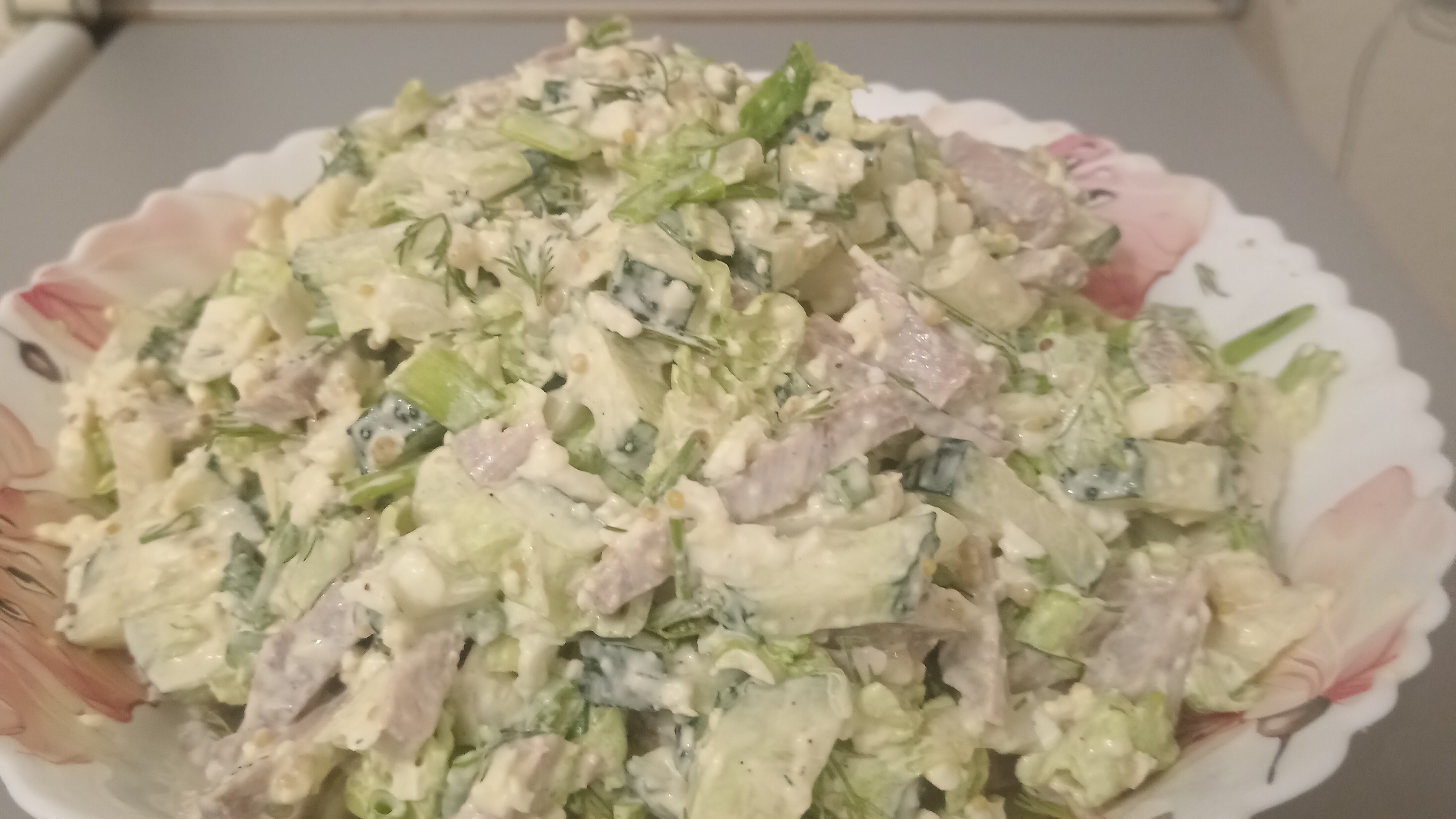 Салат с языком