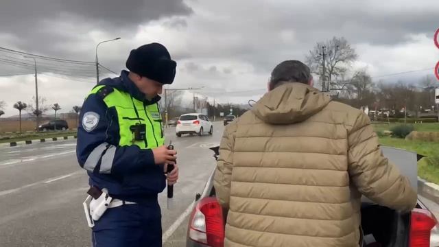 Госавтоинспекция усилила меры безопасности на въездах в город-курорт Анапа в период праздников