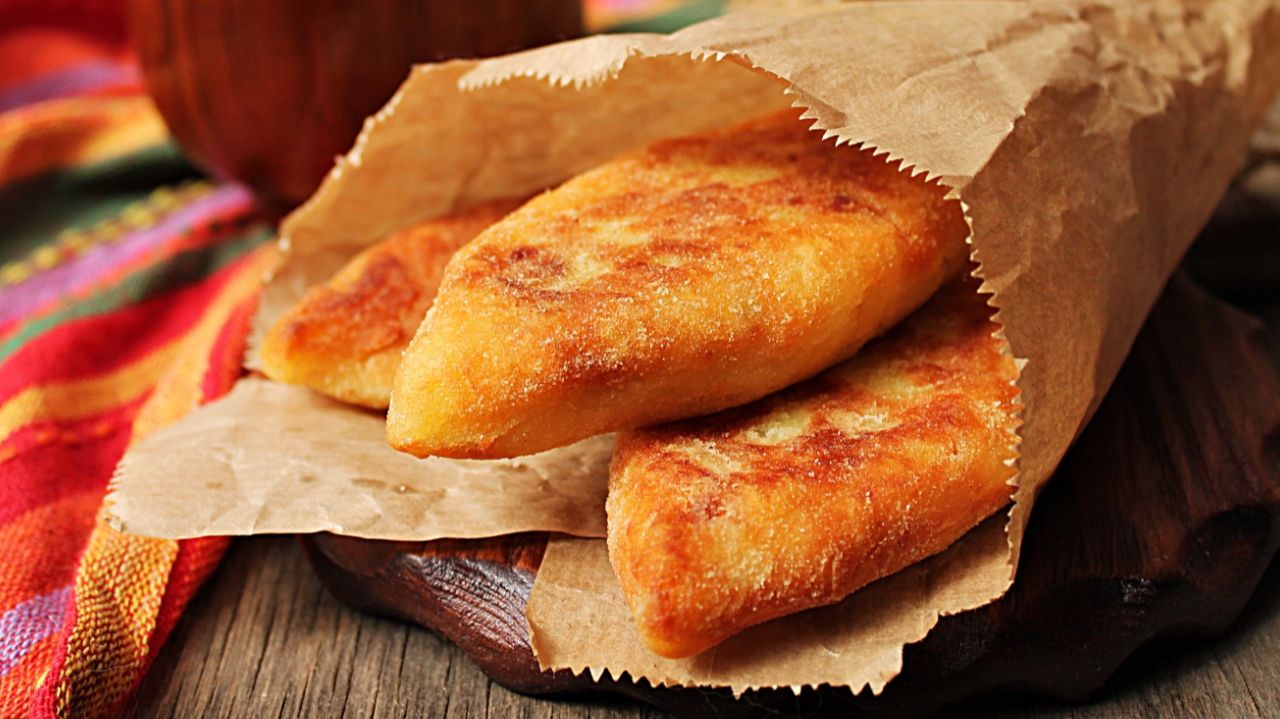 🥐 Картофельные пирожки с фаршем, жареные на сковороде. Простой и вкусный рецепт!