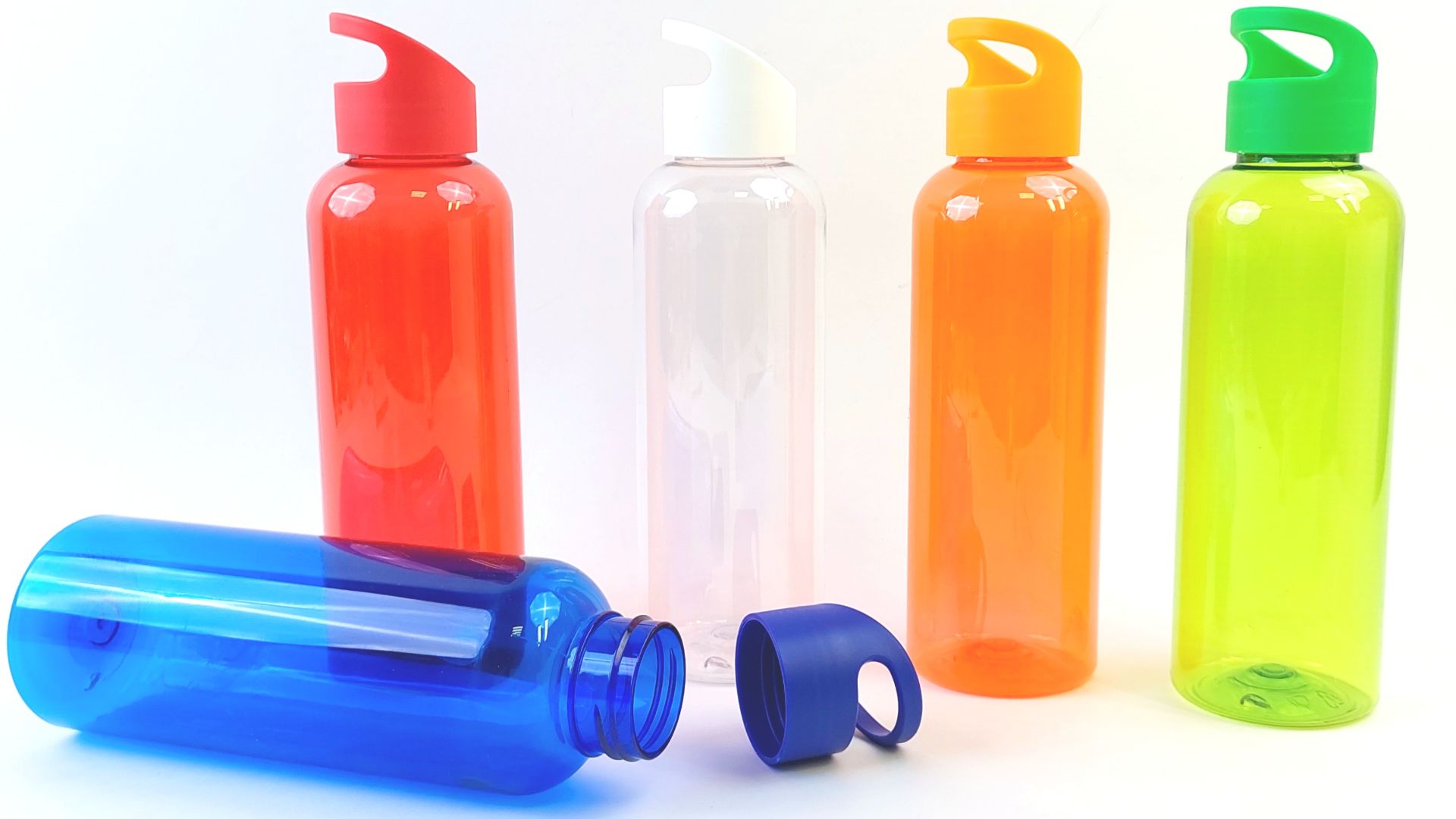 Бутылки для воды из переработанного пластика Liquid