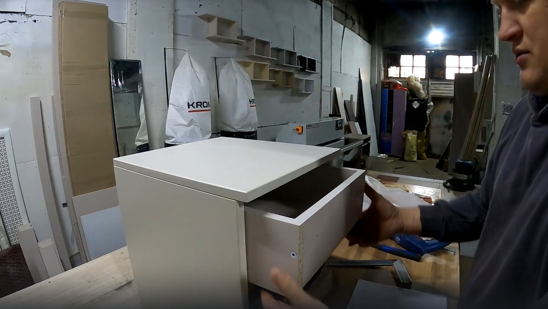 Монтаж направляющих скрытого монтажа хеттих на 350 частичного выдвижения с системой push