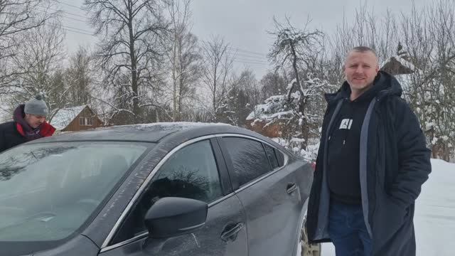 ПРИЕХАЛИ МОИ ХЛОПЦЫ, ПОСМОТРИМ ЧТО ПРИВЕЗЛИ И БУДЕМ ОБЕДАТЬ.