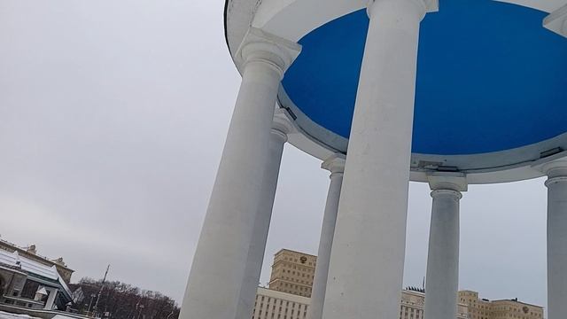 Все спешат сюда!Парк Горького  открыта Пушкинская набережная Москва реки после 2-х лет реставрации