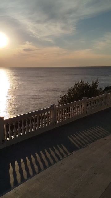 Анапа, Белая набережная