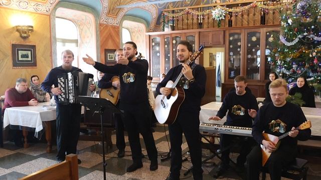 "Снег кружится"