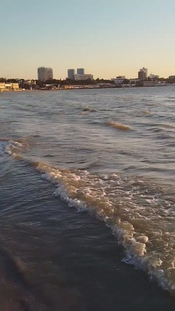 Анапа, городской пляж, причал