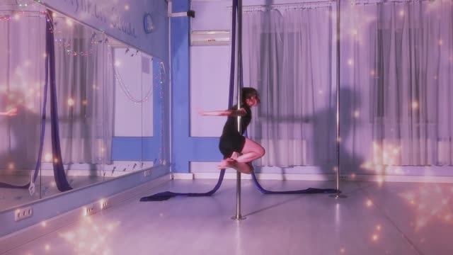 Выступление Василисы! Воздушная акробатика и Pole Dance в Измайлово (Первомайская, ВАО, Москва).