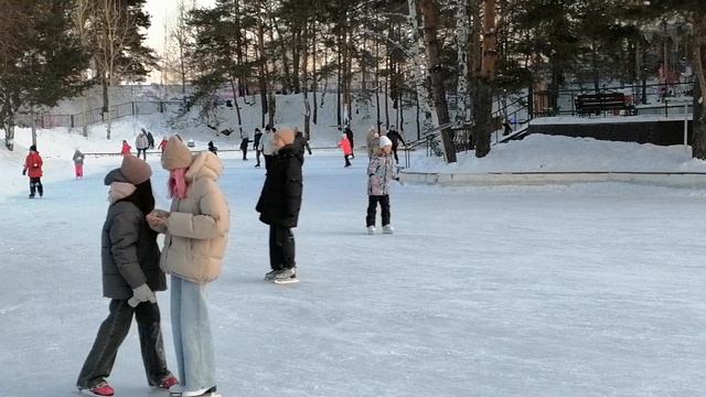 Екатеринбург. Каток в парке.
