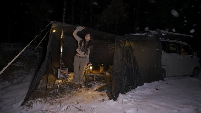 Кемпинг в условиях сильного снегопада новая палатка CarTent  мини-кемпер