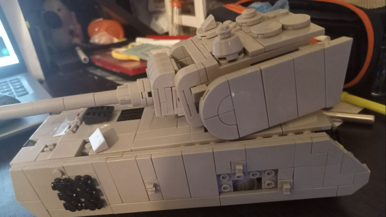 Танк "Maus". lego обзор