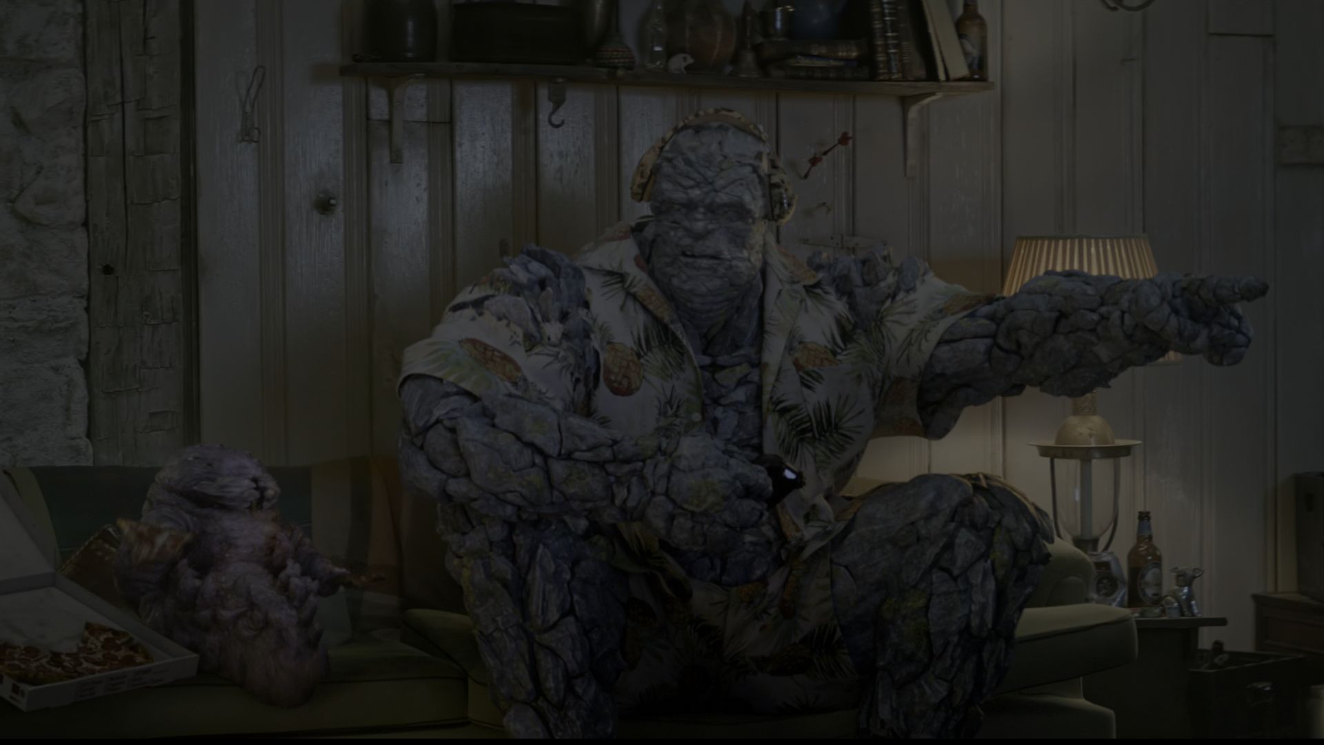 Тор играет в Fortnite с Коргом