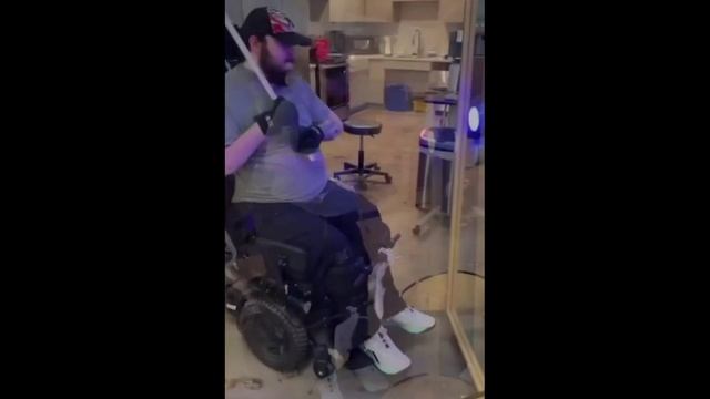 Восстановлениепосле травмы спинного мозга, развитие силы рук