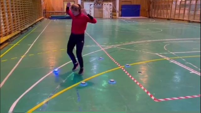 Упражнение на рефлекторную реакцию