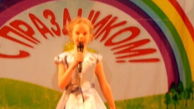 ОДУВАНЧИК. исп МОРОЗОВА Вика. Урдомская  студия  ДЕБЮТ. Постановка Александра  Белых. 01.05.2019 г