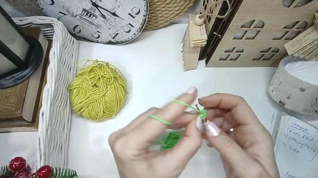 Вяжем листик плюща