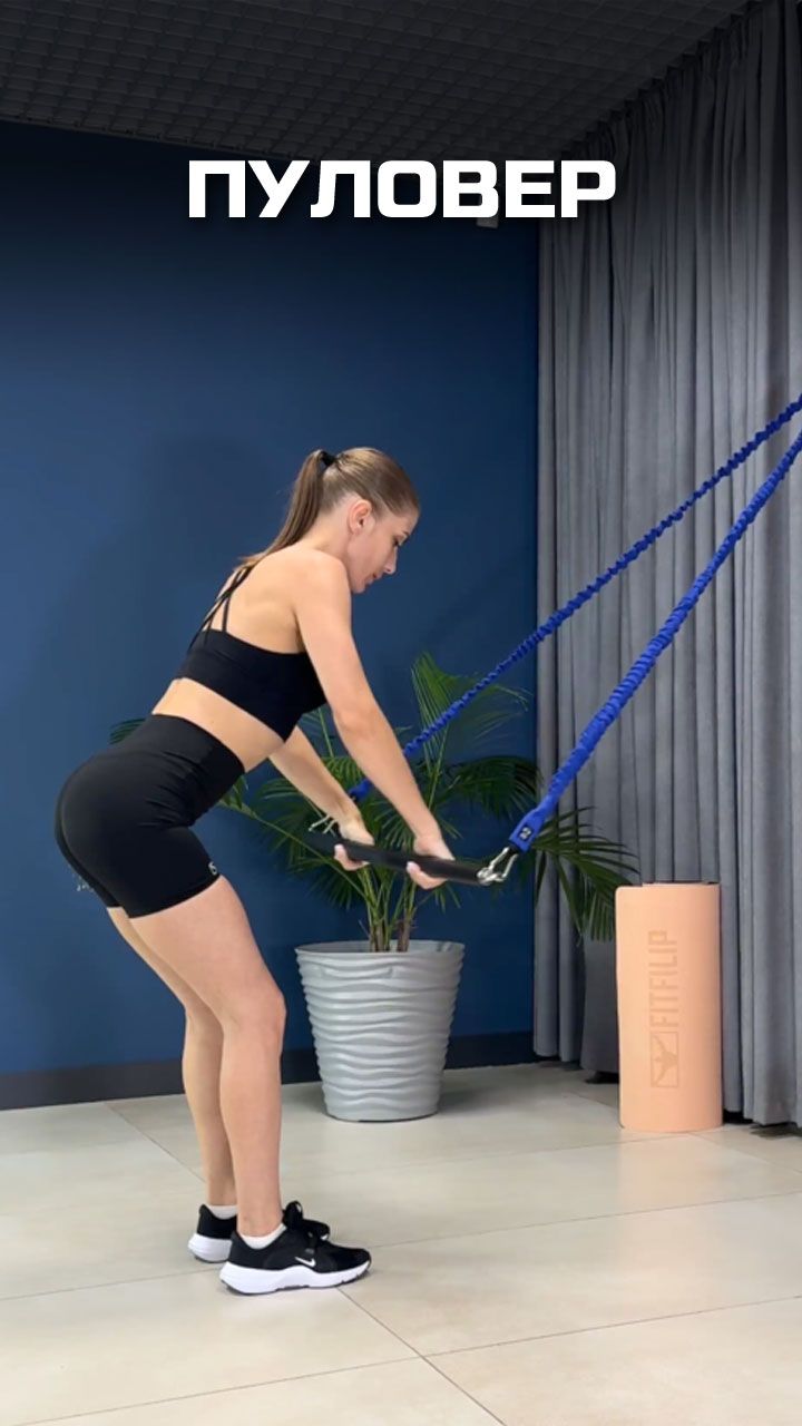 Пуловер стоя с грифом и эспандером