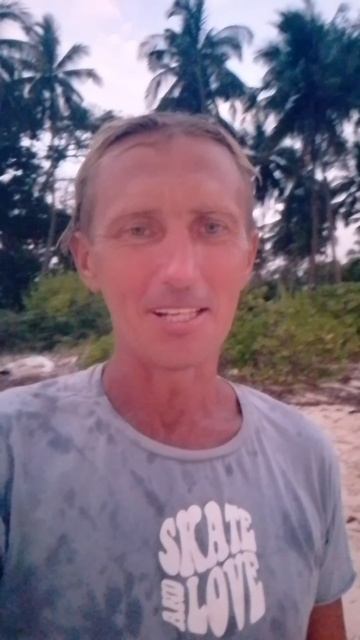 Копосов Андрей: «Кристальный день без воды и без еды. Третий из четырёх»