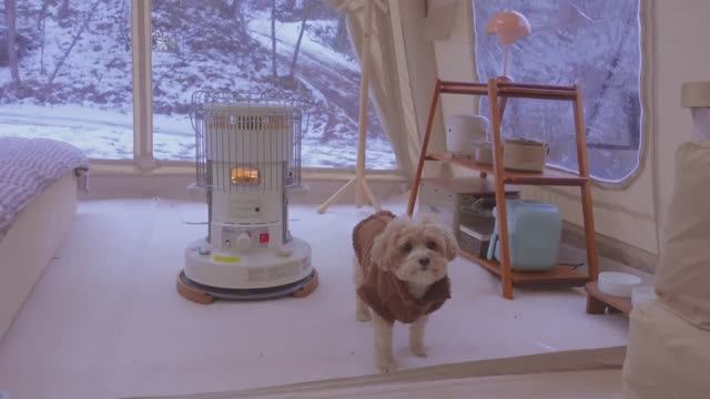 Подсоединение большой воздушной палатки.