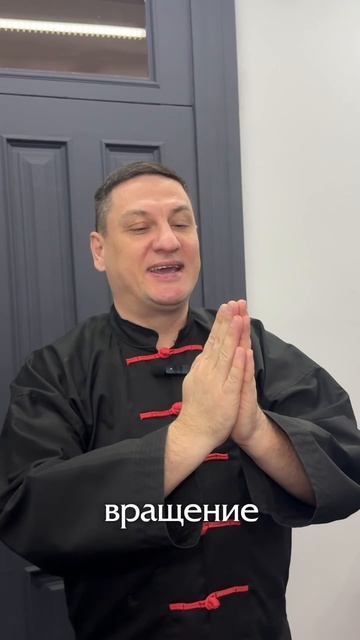 Болят плечи? Что делать?