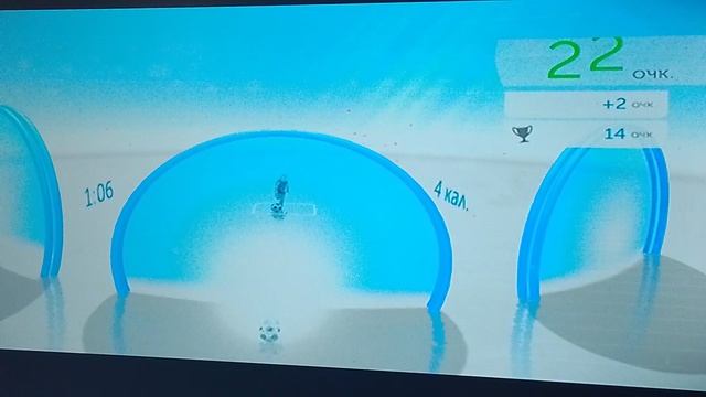 Xbox 360 kinect разминка удары ногами по мячу