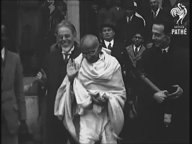 Махатма Ганди прибыл на переговоры о Независимости Индии в Лондон, Англия, 1931 год