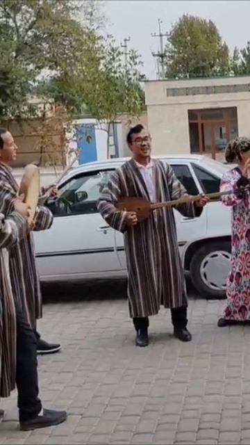 Поющий Узбекистан #ансамбль #Риштан #Узбекистан  #ГородРемесел #АнсамбльГульноз #УзбекскаяКультура