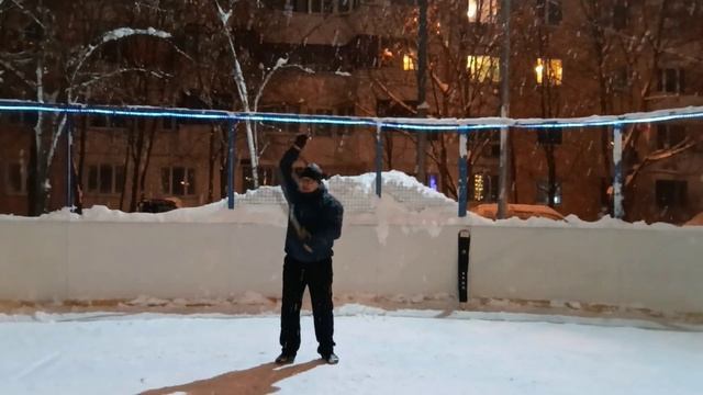 Вечерняя разминка с парными мечами Дао (7)