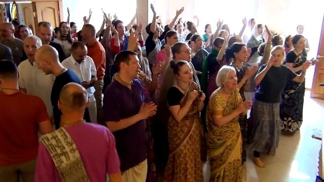 04 05 23  Нрисимха Чатурдаши   гаура арати