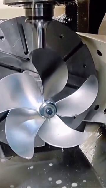 Пропеллер для Карлсона. Процесс фрезерования (обработки на станке с ЧПУ) гребного винта.