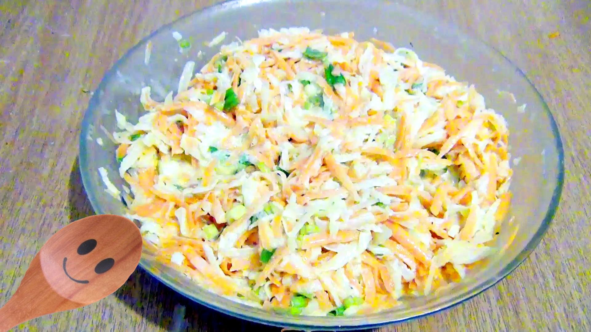 Салат из зелёной редьки с морковью - просто и вкусно - рецепт