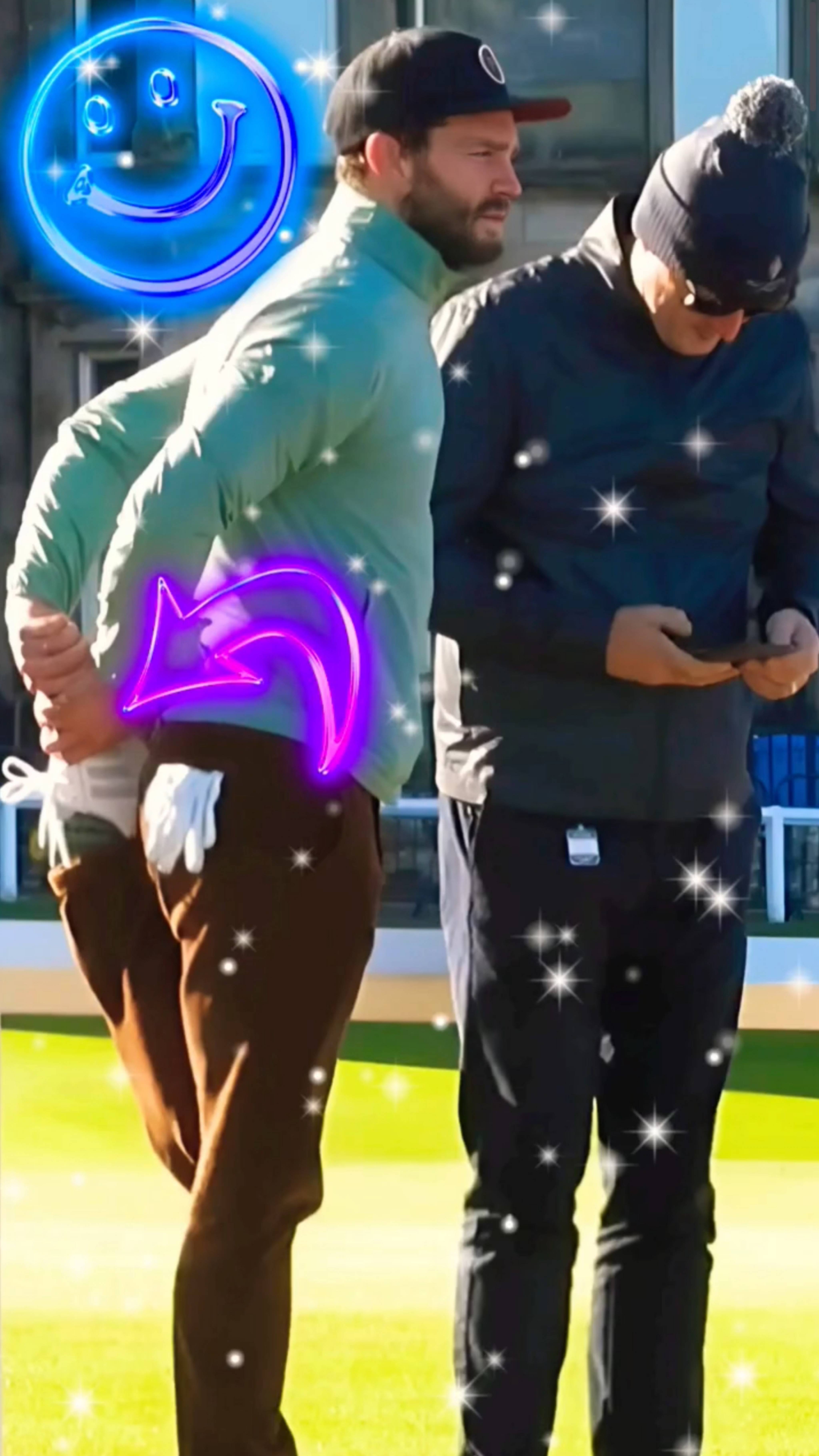 😂 ПОТРЯСАЮЩИЙ ДЖЕЙМИ ДОРНАН ДЕЛАЕТ ЗАРЯДКУ ПЕРЕД ИГРОЙ В ГОЛЬФ 🫶