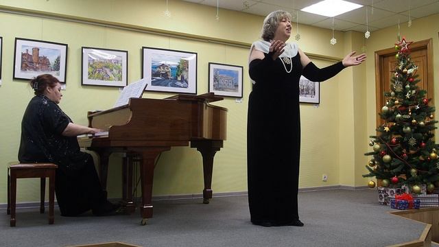 02 Моцарт Ария Керубино. Галина Перфильева, Людмила Калинина