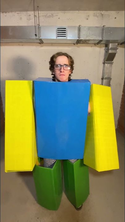 РОБЛОКС-МЭН просто хотел помочь…💔😭 #memes #funny #roblox