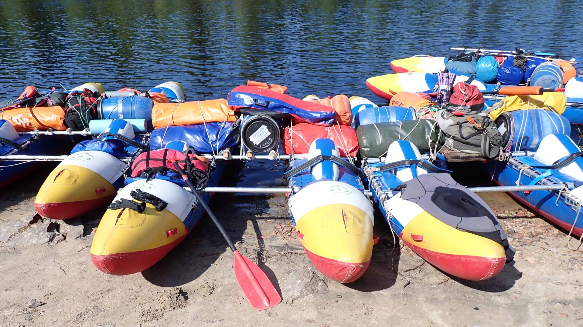 Река Тунтсайоки (потом станет Тумчой), лето 2025 г., начало похода