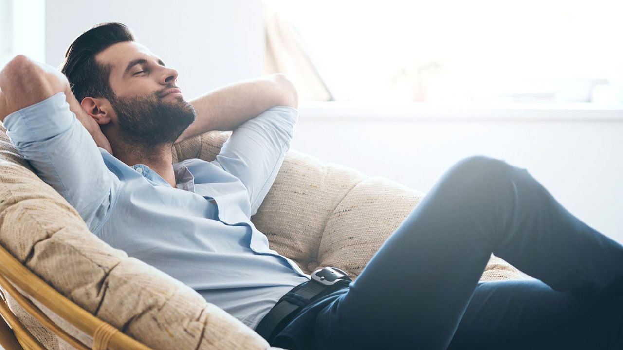 Татьяна Гирич песня "Счастливый день"  поёт В. Моисеенков