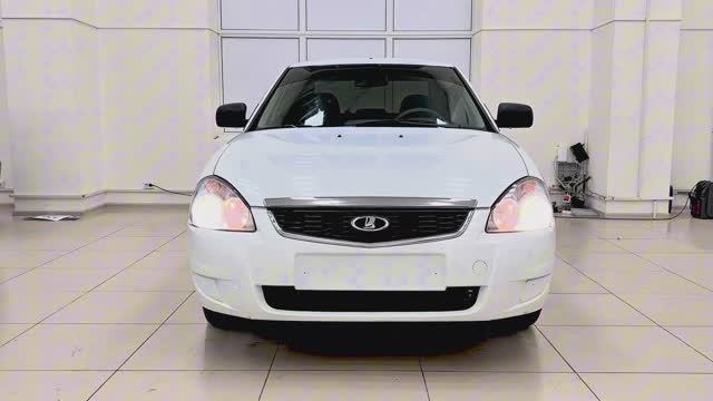 Lada Priora 8099 - Вы можете купить в автосалоне АВРОРА Симферополь Бородина 12