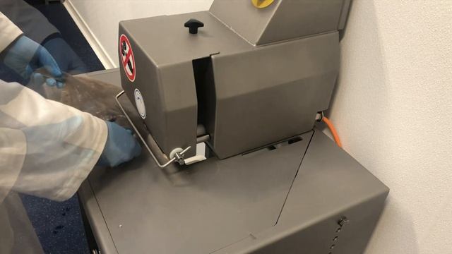 5Jf83y9NeW8-STEEN ST540 - Fin Tail & head cutting machine for plaice