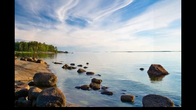 Стою одиноко. Стихи.