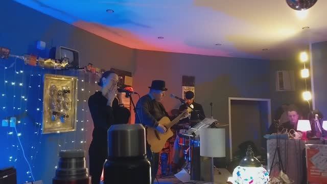 Кусочек квартирника в студии Творческий подход!