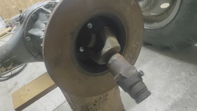 Звездочка и тормозной диск для Минитрактора-Переломки