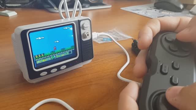 Денди телевизор 108 встроенных игр 8 бит консоль Family pocket GV 300 retro tv game