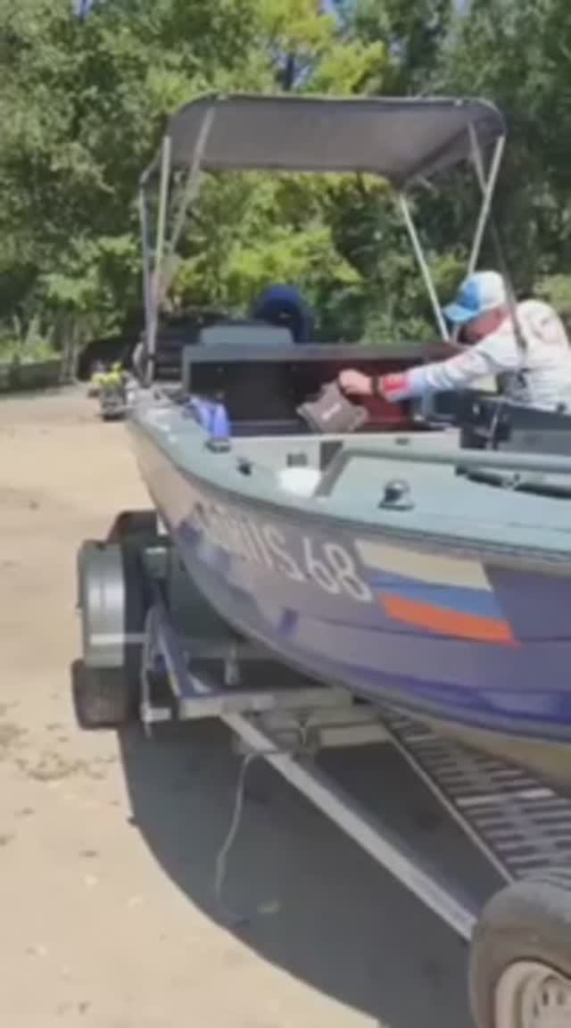 Наши тенты работают а вы отдыхаете! Биминитоп в работе!!!