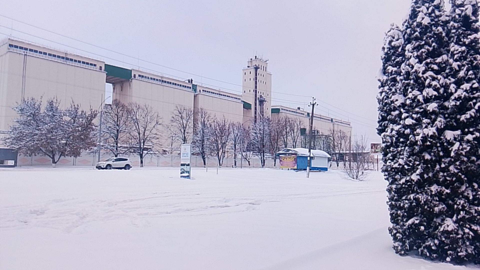 Брюховецкий район В составе  8 сельских округов, объединяющих 5 станиц, 3 села и 25 хуторов.2026.01